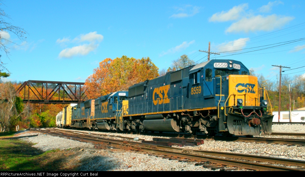 CSX 8559, 2700, and 4829 (2)